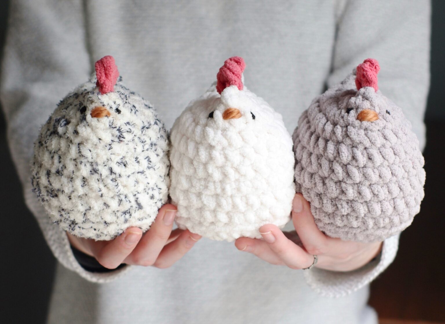 Mabel Chicken™ CROCHET PATTERN - Oak and Marlow