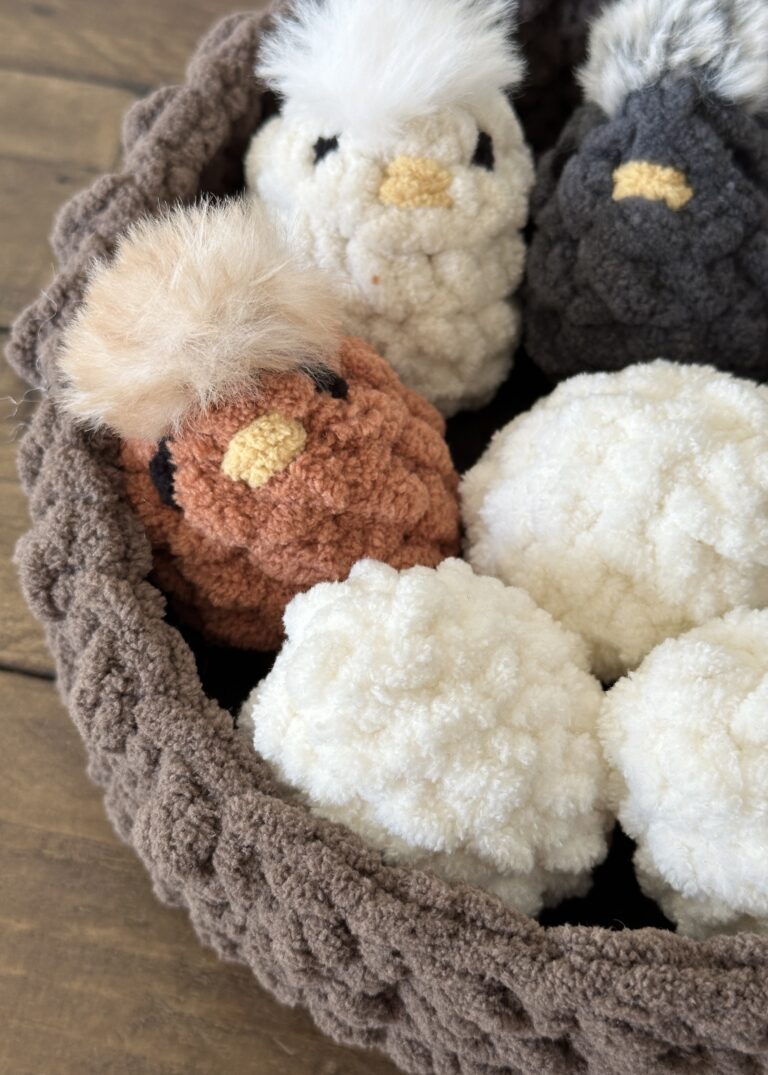 Mama Mabel Nest Crochet Pattern - Oak and Marlow