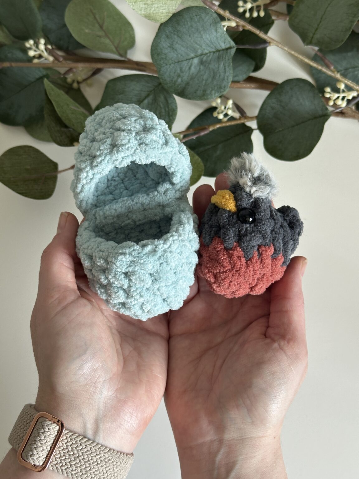 Mini Mabel Egg CROCHET PATTERN (Mini Chicken NOT included) - Oak and Marlow